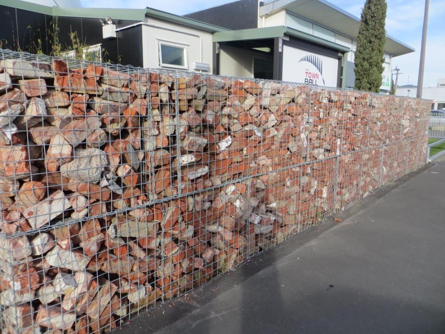 Gabion Rock Baskets & Secure Rock Wall Fences, Rock Basket Retaining ...